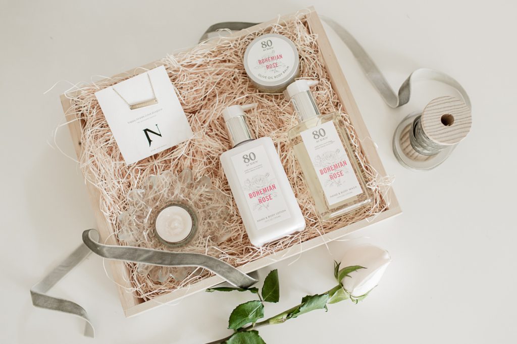 Mothers Day Gift Guide - Hej Doll | Simple modern living by Jessica Doll.