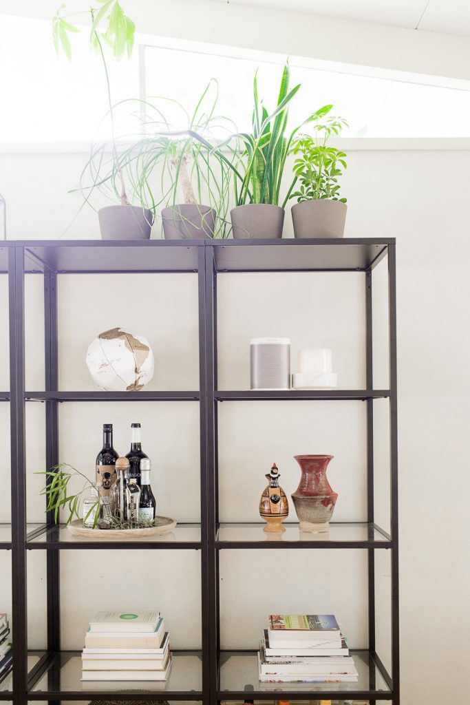 Easy Steps to Style a Shelf - Hej Doll | Simple modern living by ...