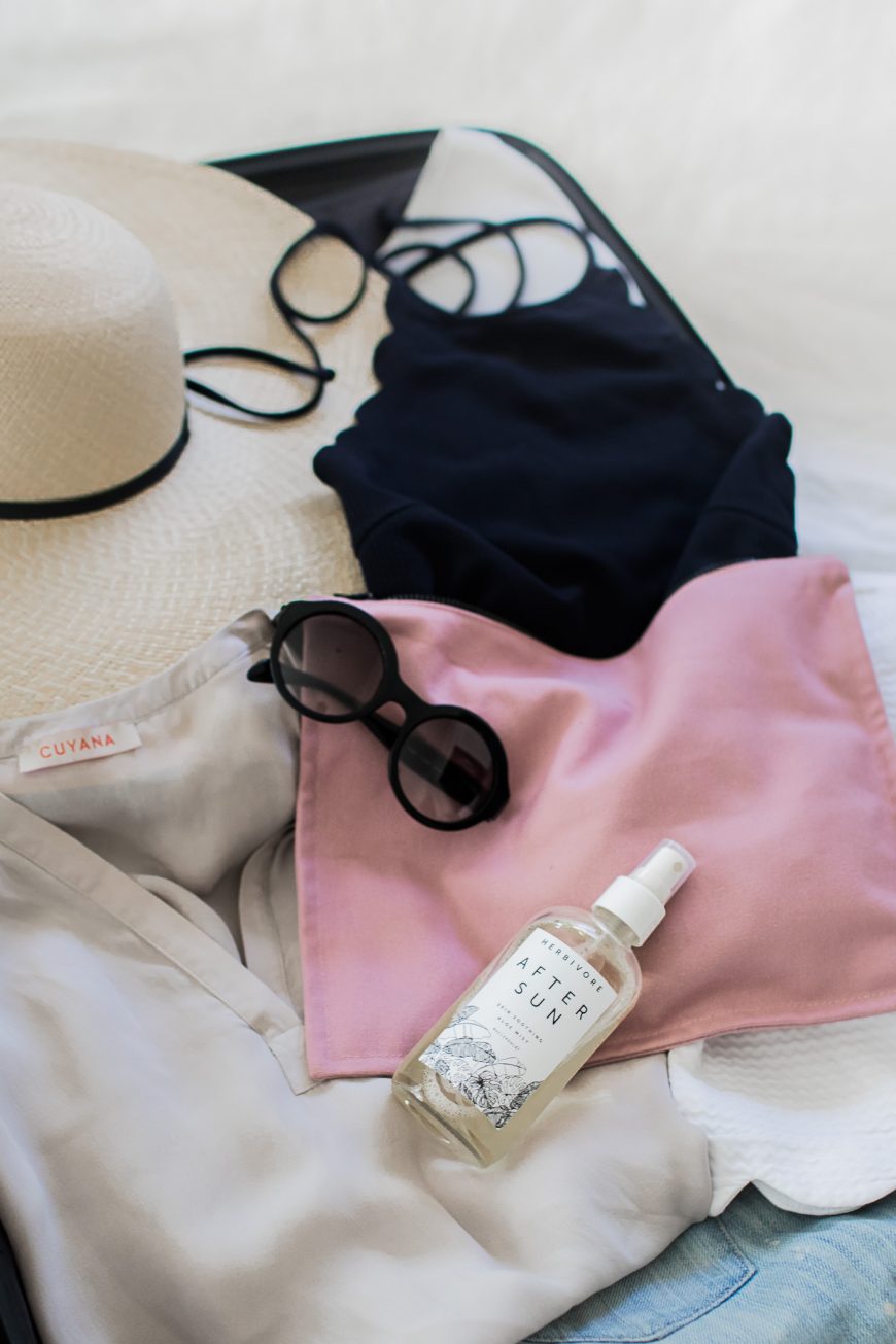 Travel Light : Cold to Warm Climate Packing - Hej Doll | Simple modern ...